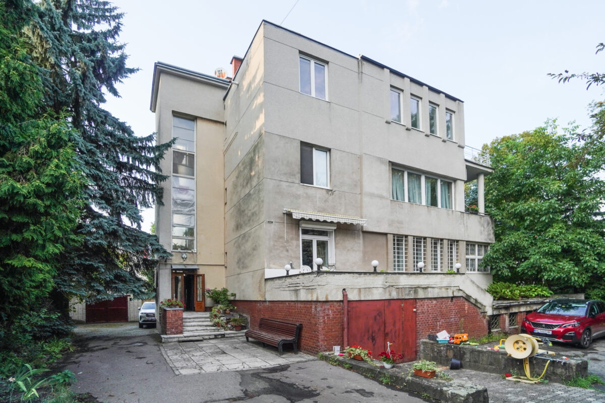 Villa at Halytskoi Armii St, 3a | Lviv. Architecture of Modernism